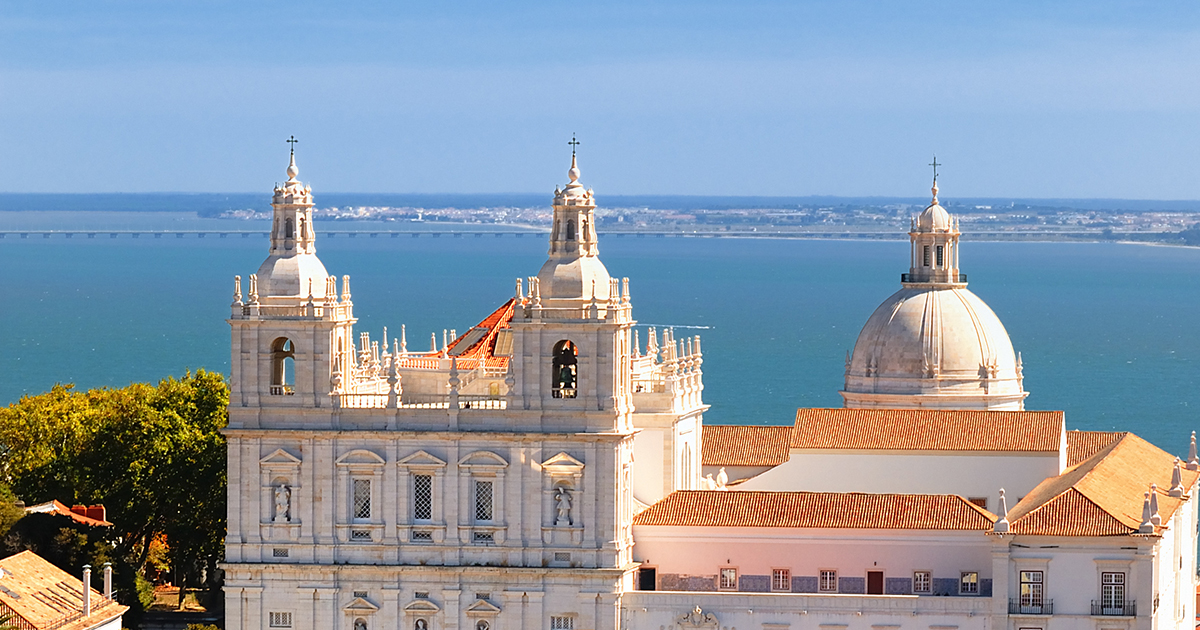 Portuguese Communication Styles | World Business Culture